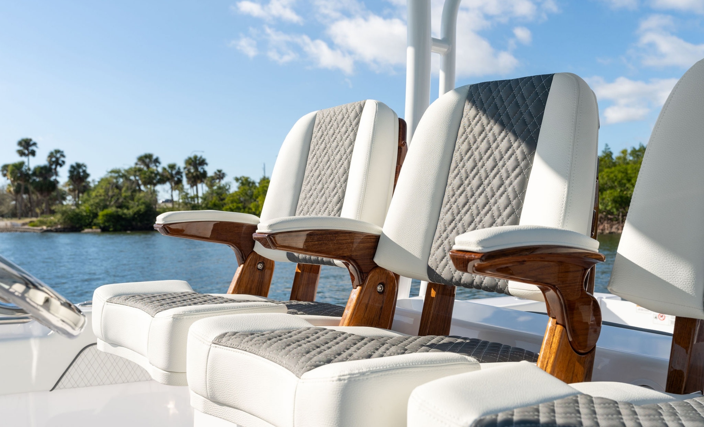 Bertram 34CC | CC Series | Bertram Yachts