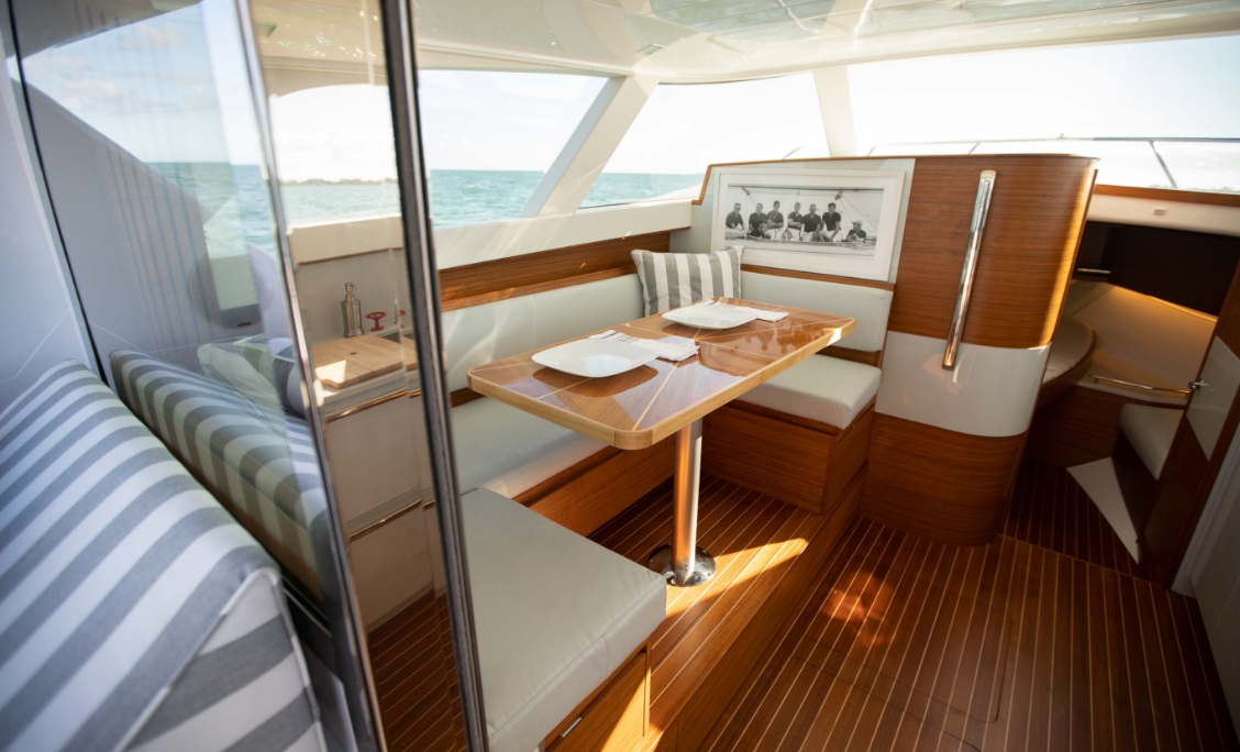 Bertram 35FB | Offshore Series | Bertram Yachts