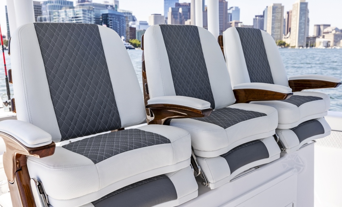 Bertram 34CC | CC Series | Bertram Yachts