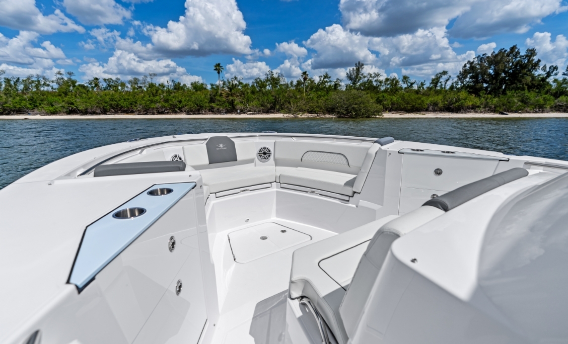 Bertram 34CC | CC Series | Bertram Yachts