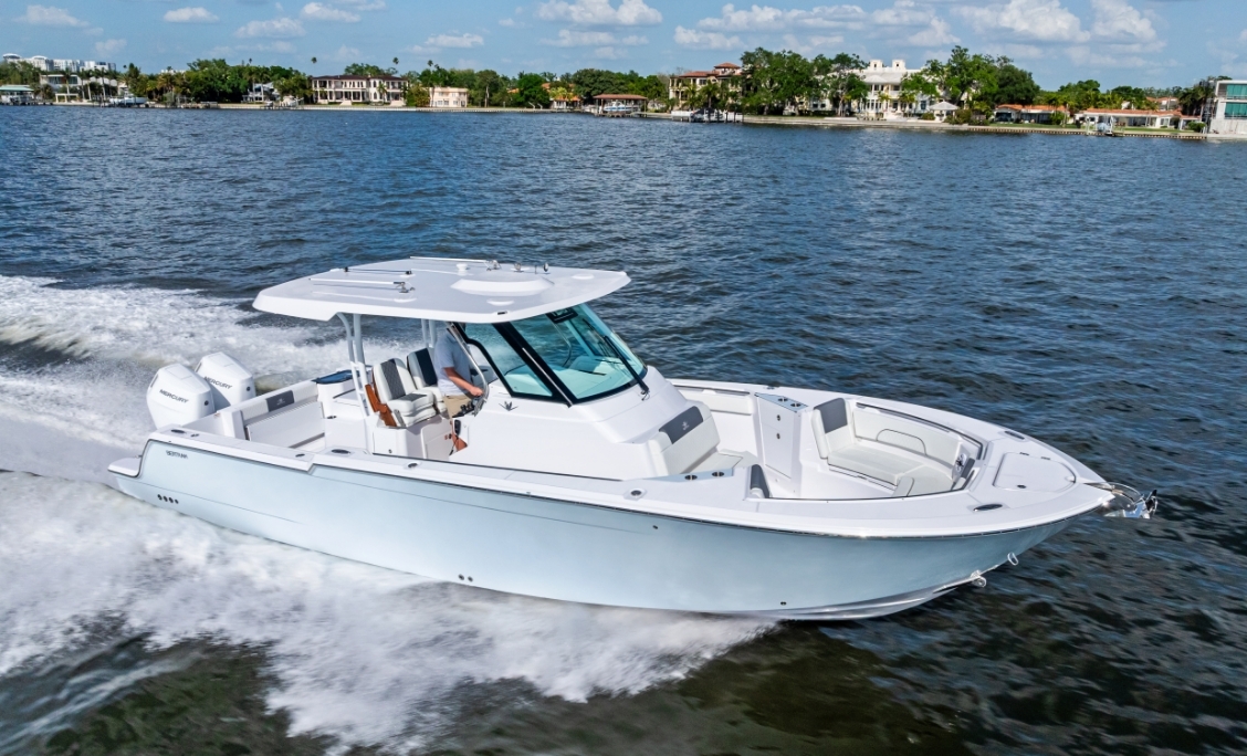 Bertram 34CC | CC Series | Bertram Yachts